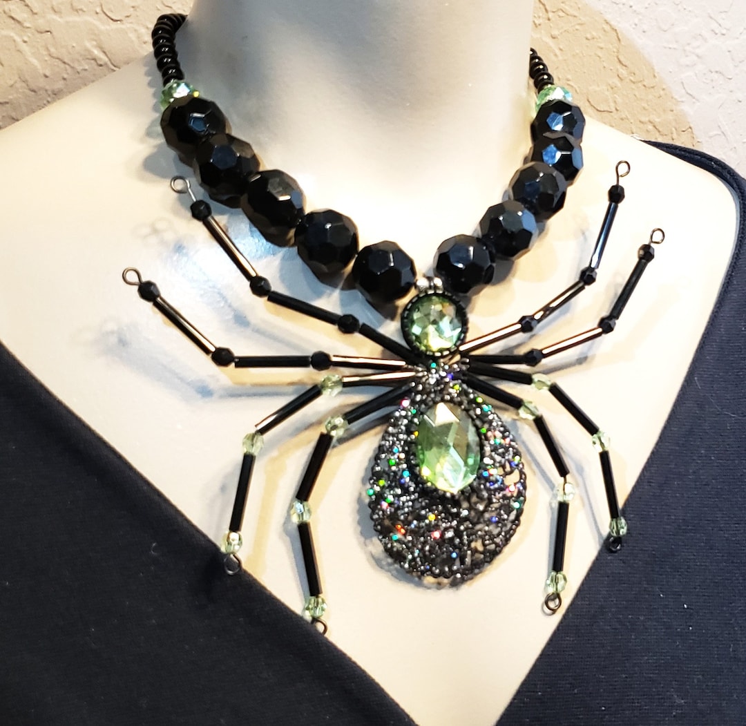 Black Widow Spider Necklace Halloween Necklace Green Rhinestone ...