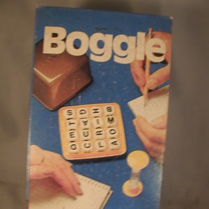 Vintage BOGGLE 3-minute Word Game Game by Parker Bothers 1980 - Etsy