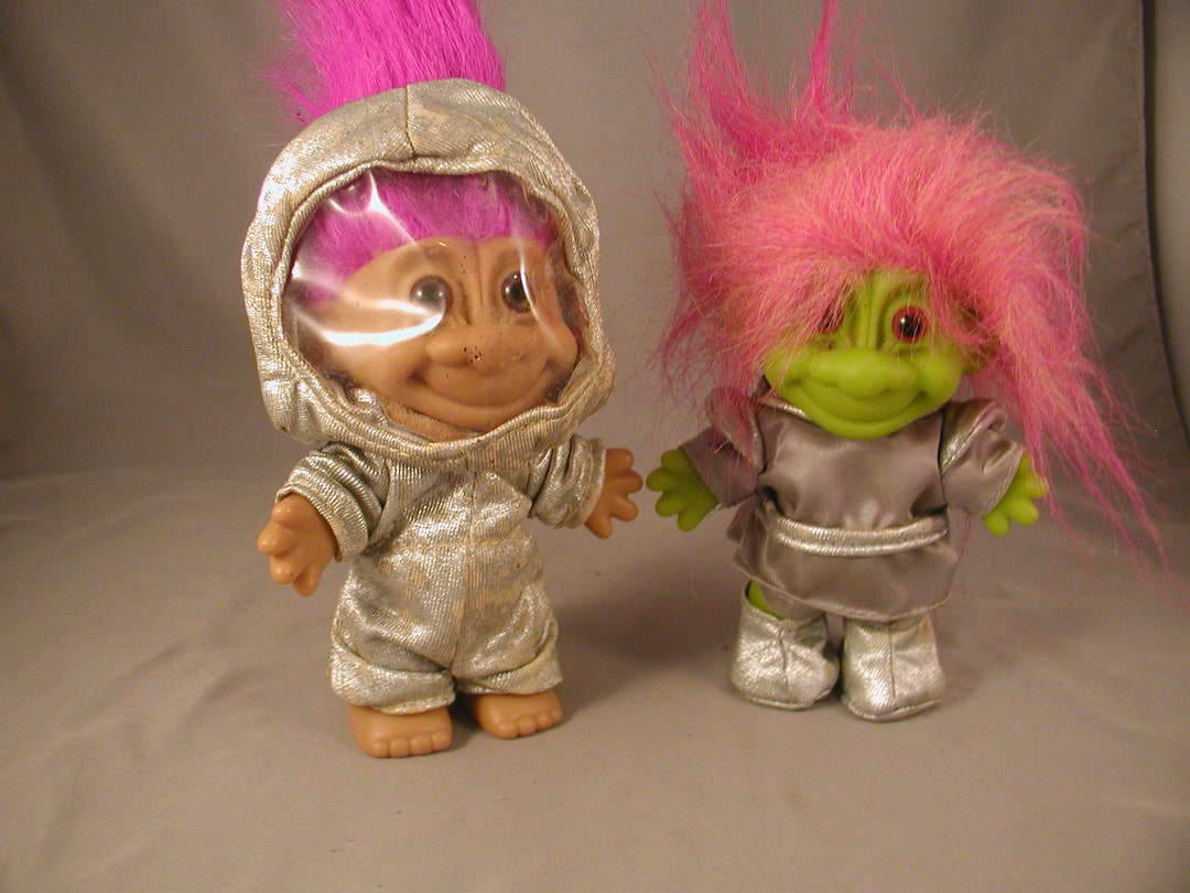 2 Vintage Space Trolls by RUSS, Astronaut & Alien, 5" , Vintage Toy - Etsy