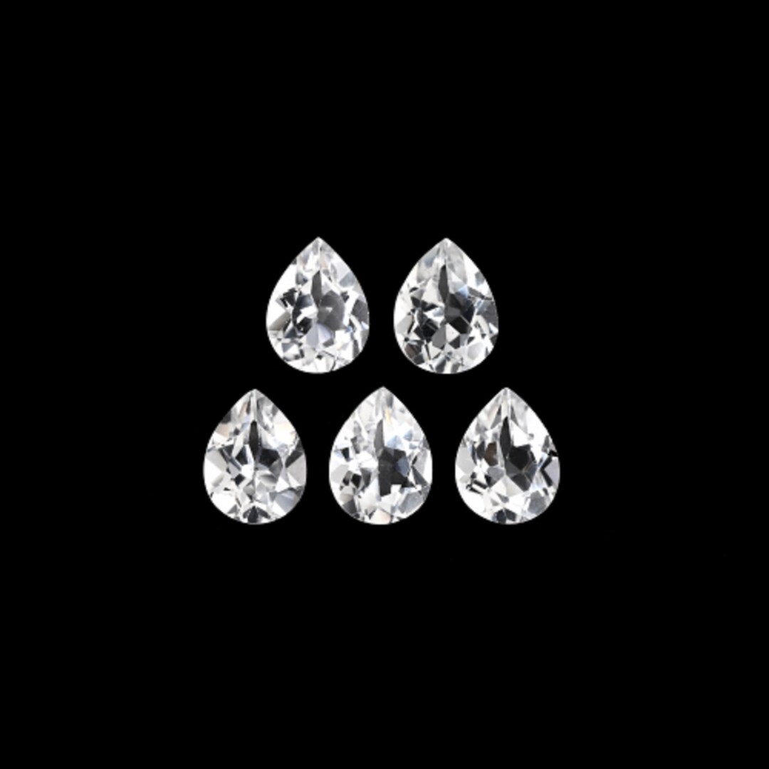 White Topaz Pear Shape 9x7mm Approximately 10 Carat, December ...
