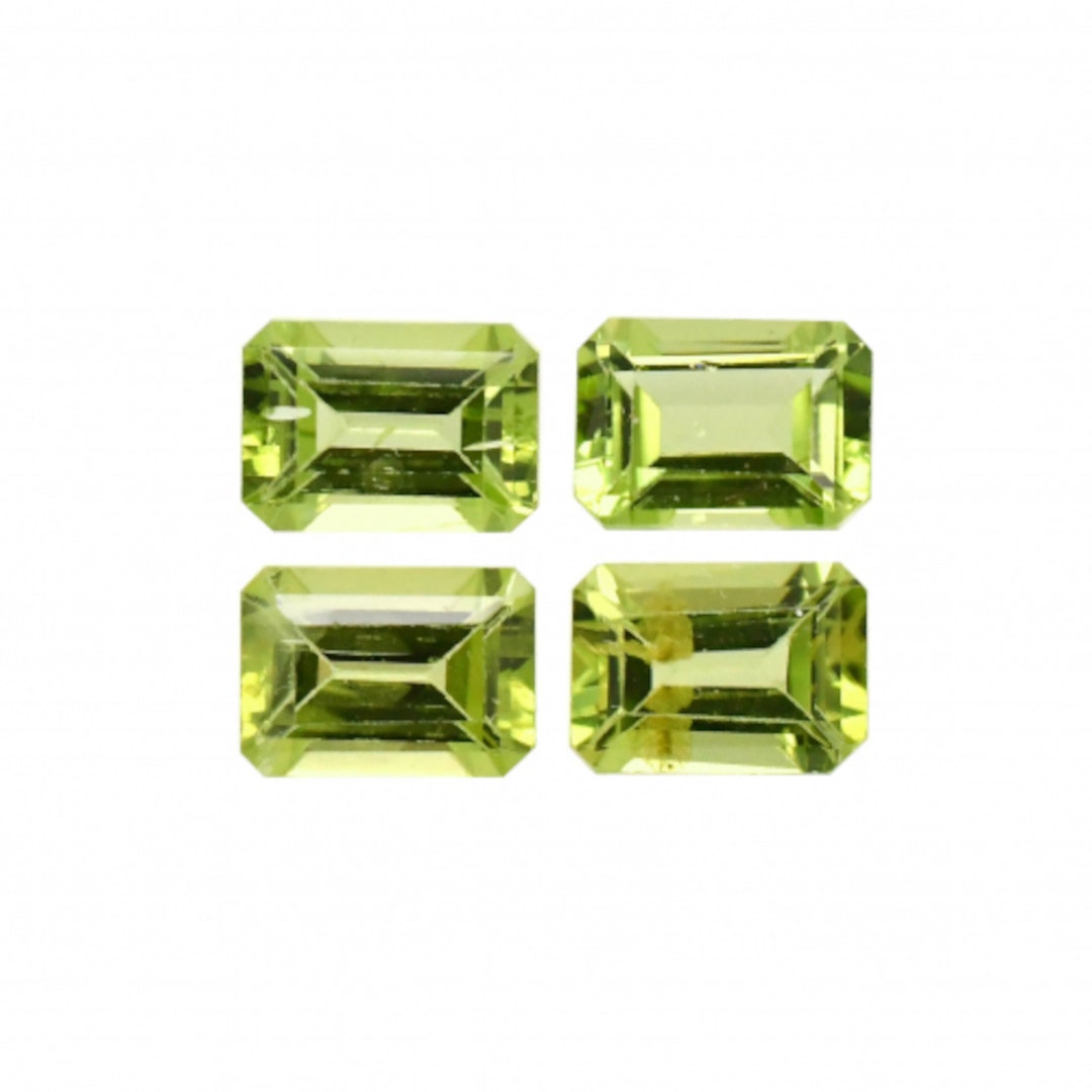 Peridot smaragd geslepen: 7 x 5 mm, ongeveer 3,70 karaat, prachtige ...