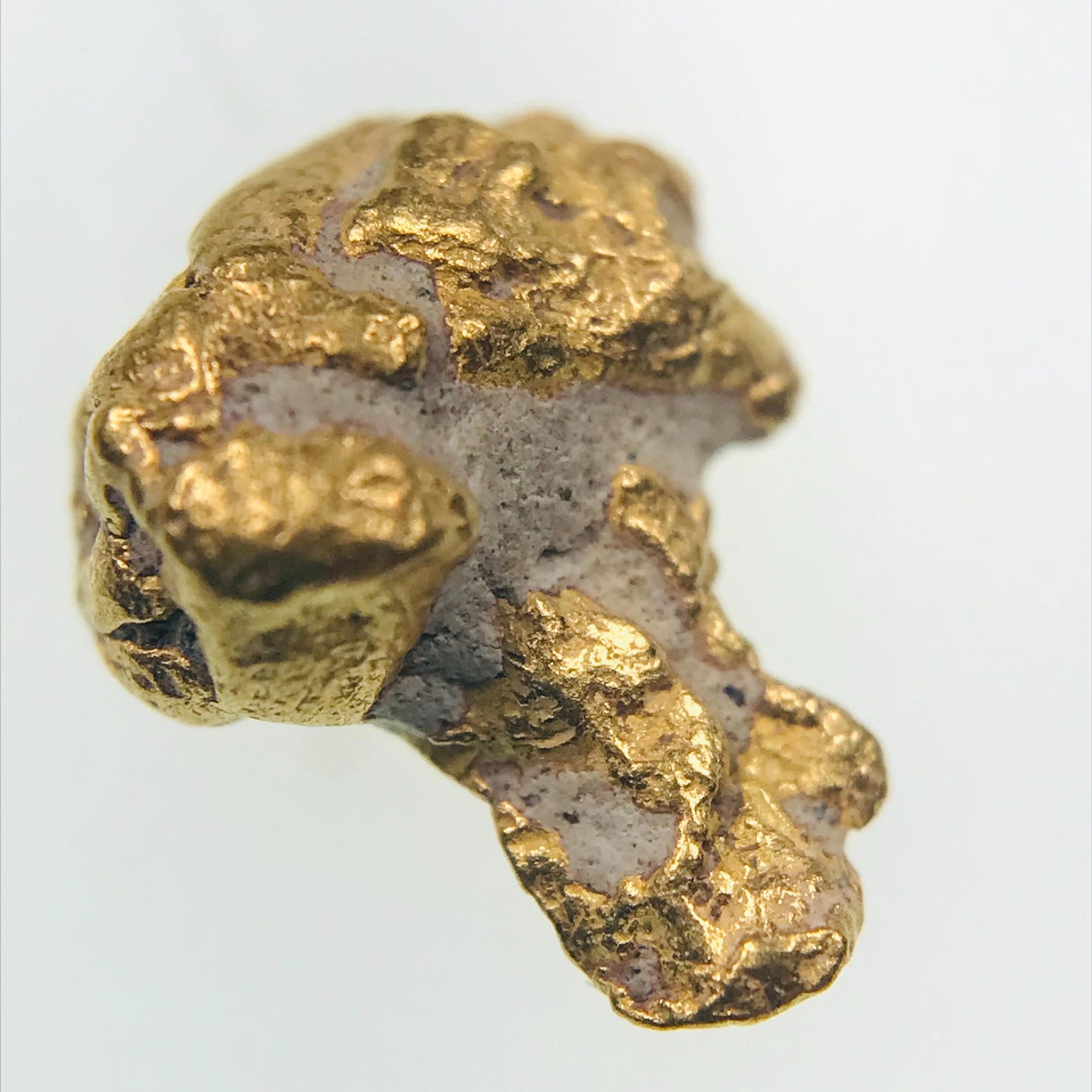 Natural California Gold Nugget / Micro Size 0.680 Grams / Gold Crystal ...