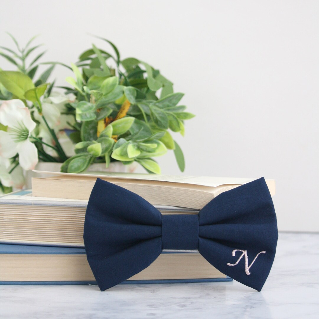 Personalized Pet Bow Tie - Wedding Dog Bowtie - Monogrammed Initials - Etsy