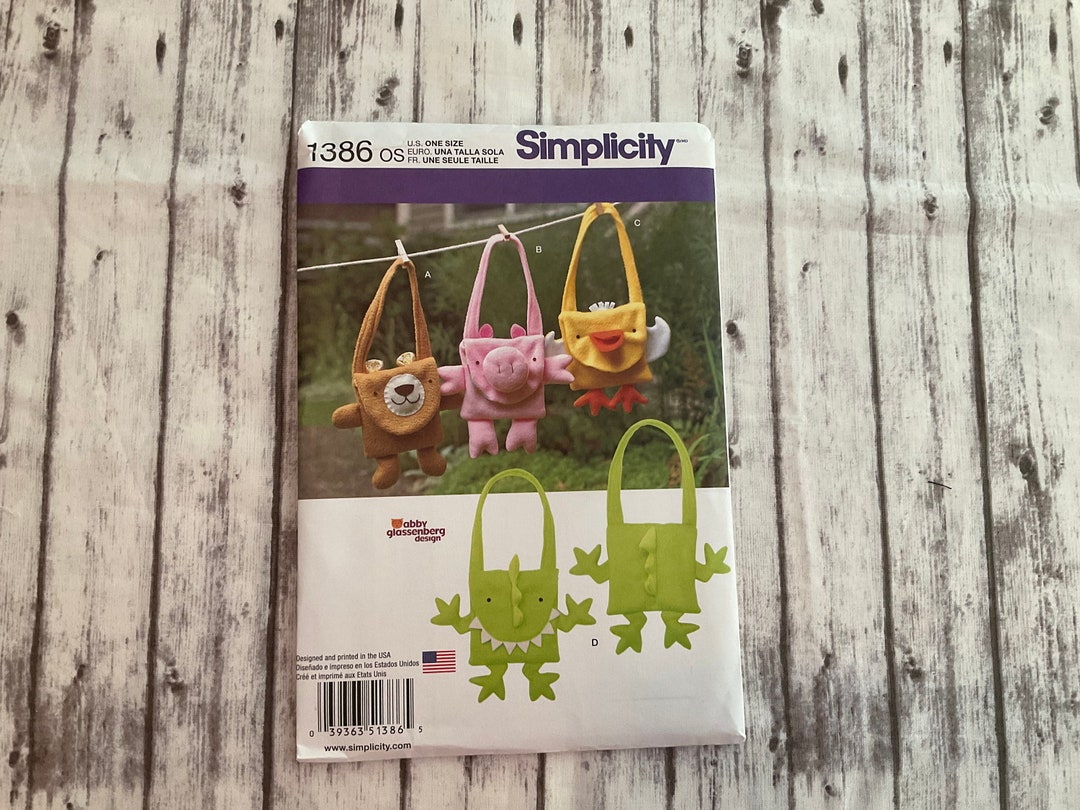 Simplicity Pattern 1386 Fleece Animal Bags - Etsy