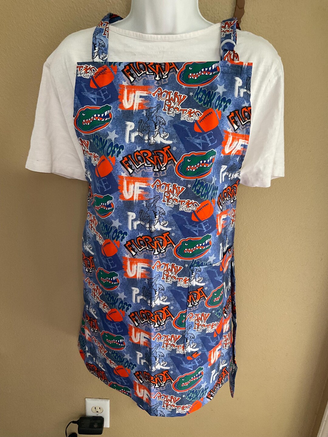 Adult Apron Made With Florida Gators Licensed Fabric. - Etsy