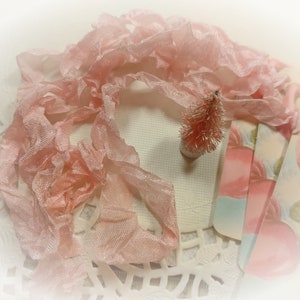 Fancy Pink Santa Claus Christmas Gift Tags and Ribbon Set Shabby Chic ...