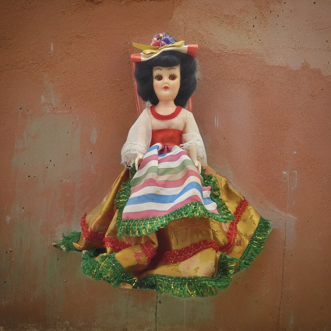 Italy Vintage Arco Dolls of the World - Dolls of the Land - Vintage ...