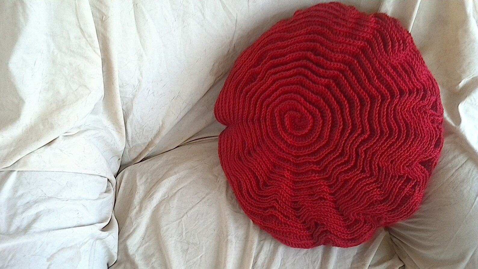 Red Rose Ruffle Pillow - Etsy