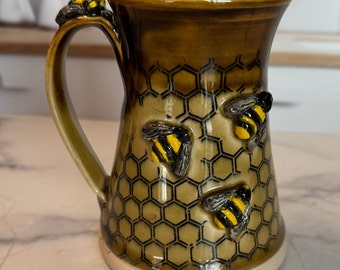 Honey Bee Handmade Pottery Mug , Beekeepers Ceramic Coffee Cup ...