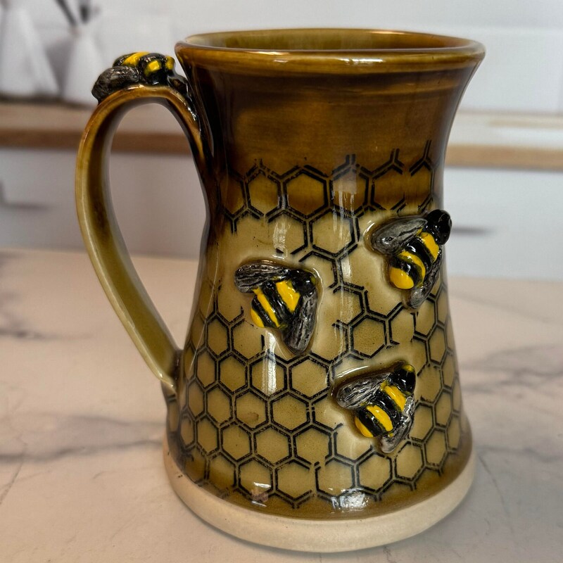 Bee Mug - Etsy