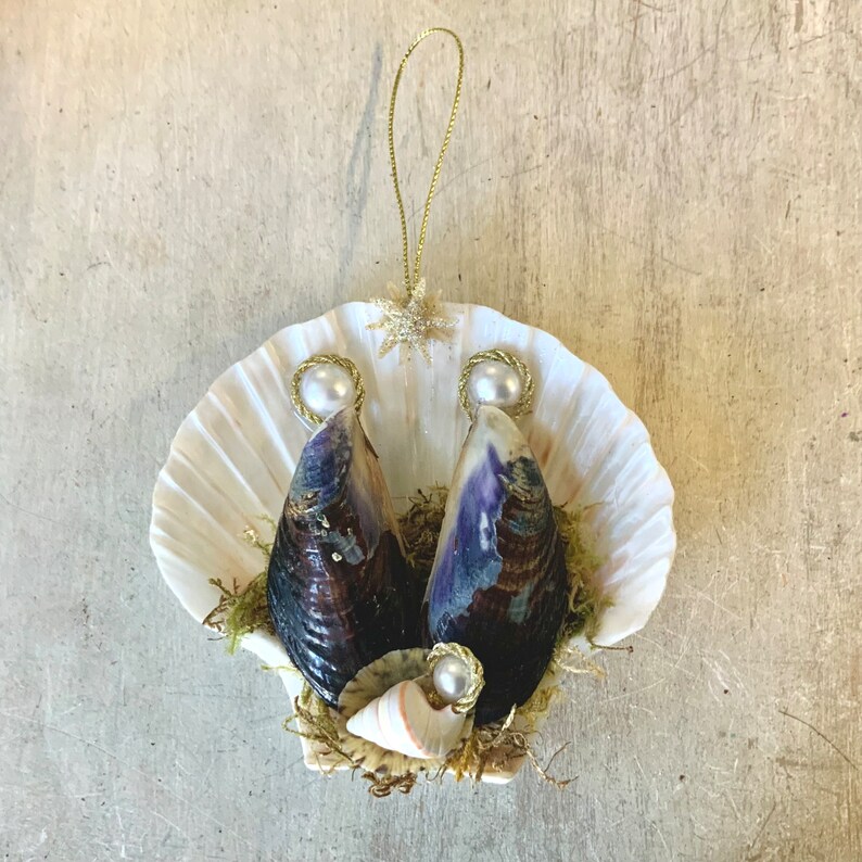 Mussel Seashell Nativity Ornament- Manger Scene Ornament - Etsy
