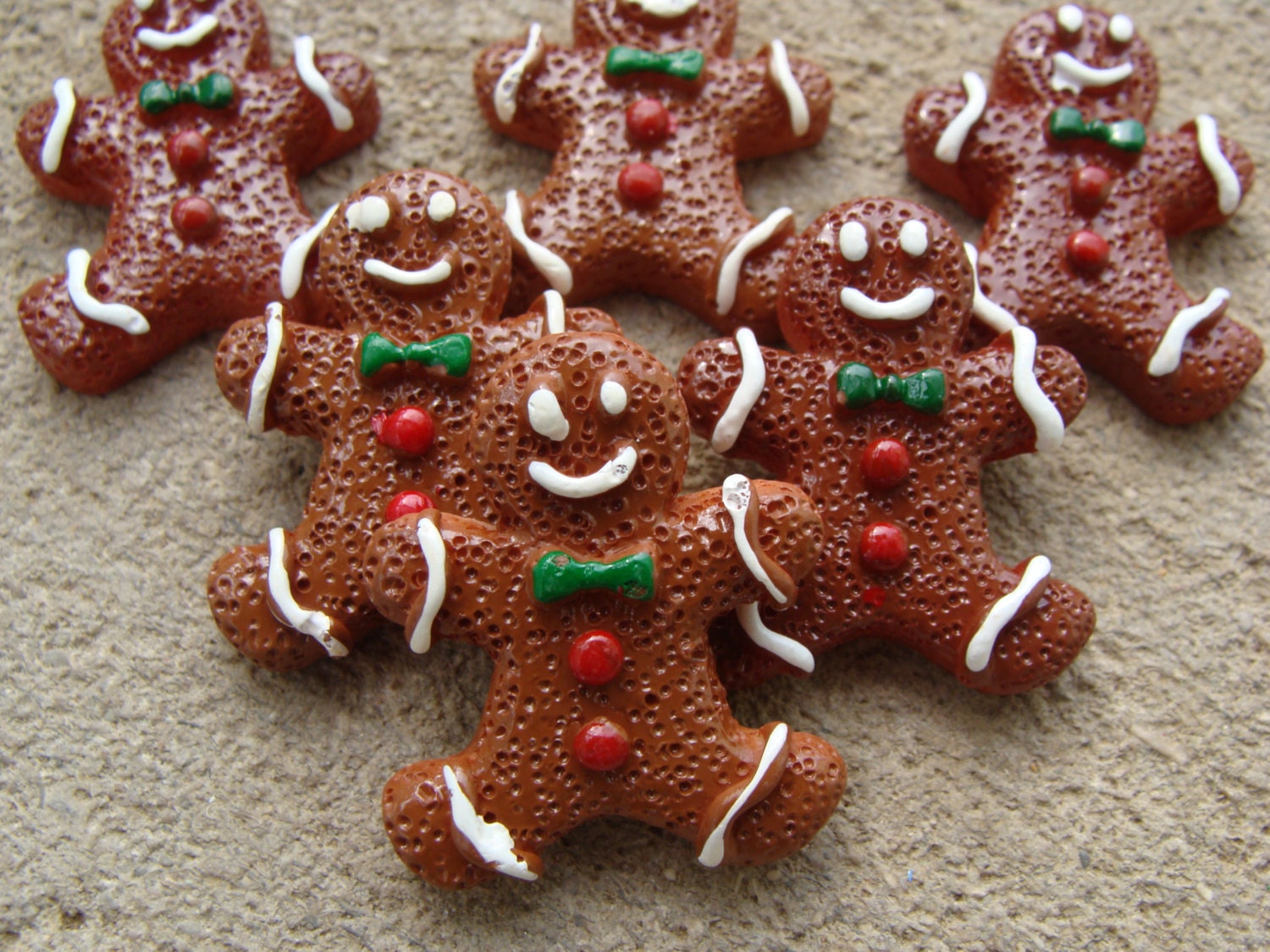 2 Gingerbread Resins Christmas Resin Hair Bow Resins Gingerbread Resin ...