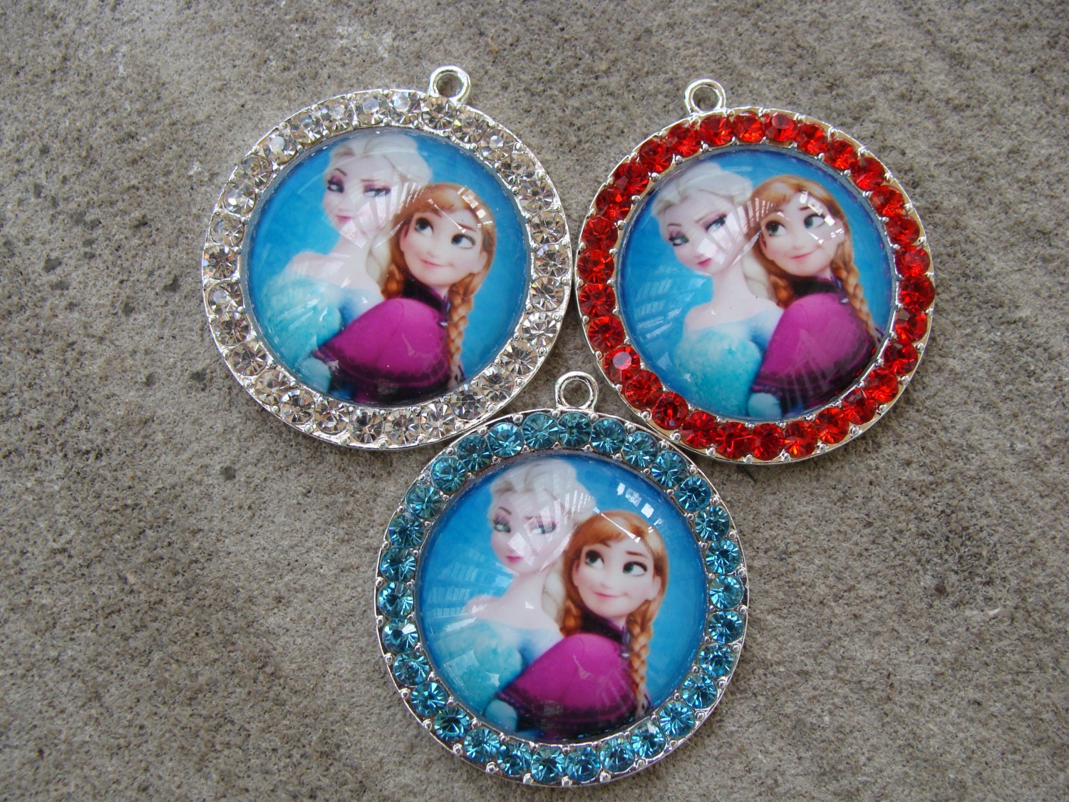 Frozen Pendant One Round Frozen Rhinestone Alloy Pendant 40 - Etsy