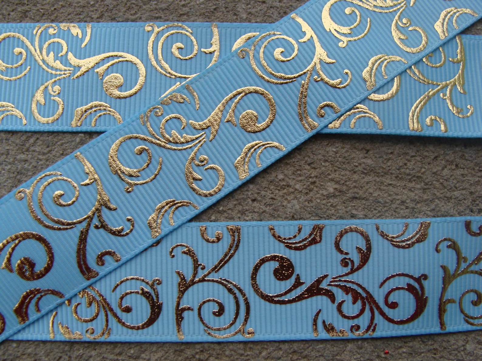 Gold ribbon swirl ribbon Foil swirl ribbon 7/8 Grosgrain | Etsy