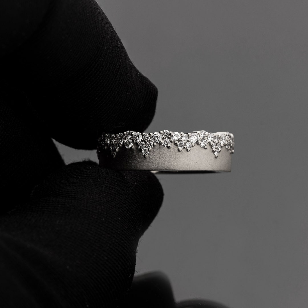 Melted Snow Ring, Solid 18k Gold Multi-stone Diamond Ring Made of 18k ...