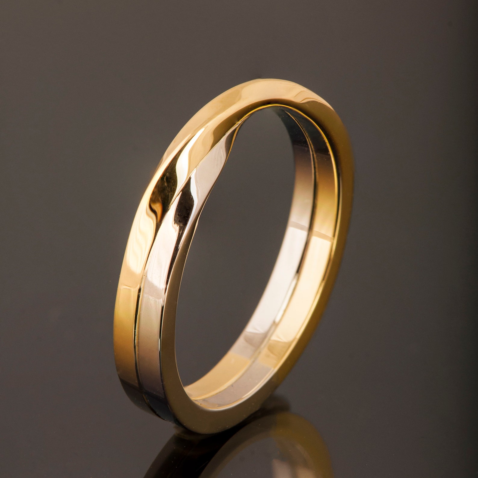 Two Tone Mobius Ring 18K Gold Mobius Ring Wedding Ring - Etsy