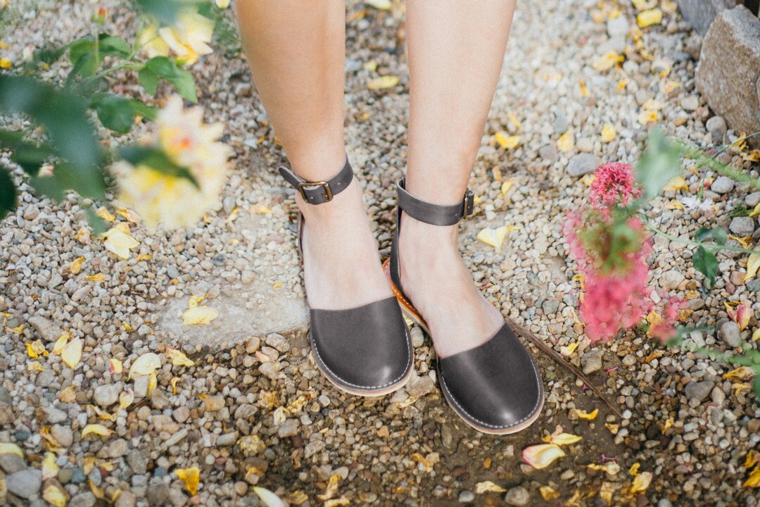 Barefoot Shoes, Barefoot Flats, Natural Foot Shape Sandals, Minimalist ...