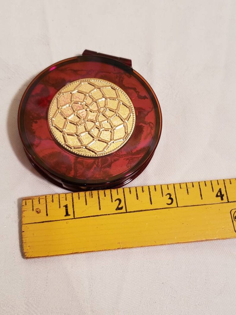 Vintage 1970s Avon Face Powder Compact | Etsy