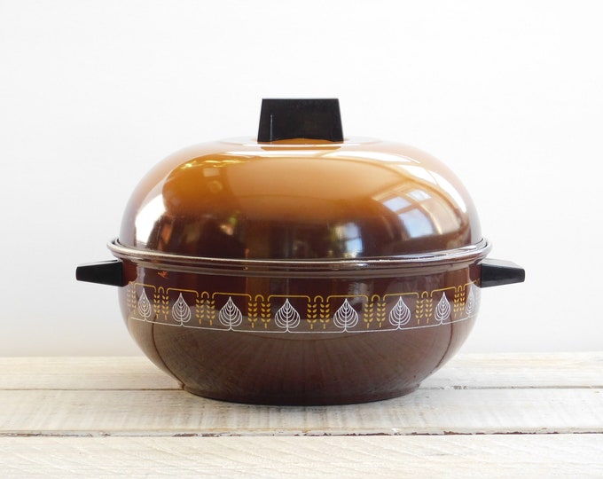 Vintage West Bend Bun Warmer ~ 70's Kitchen Cookware ~ Retro Brown ...