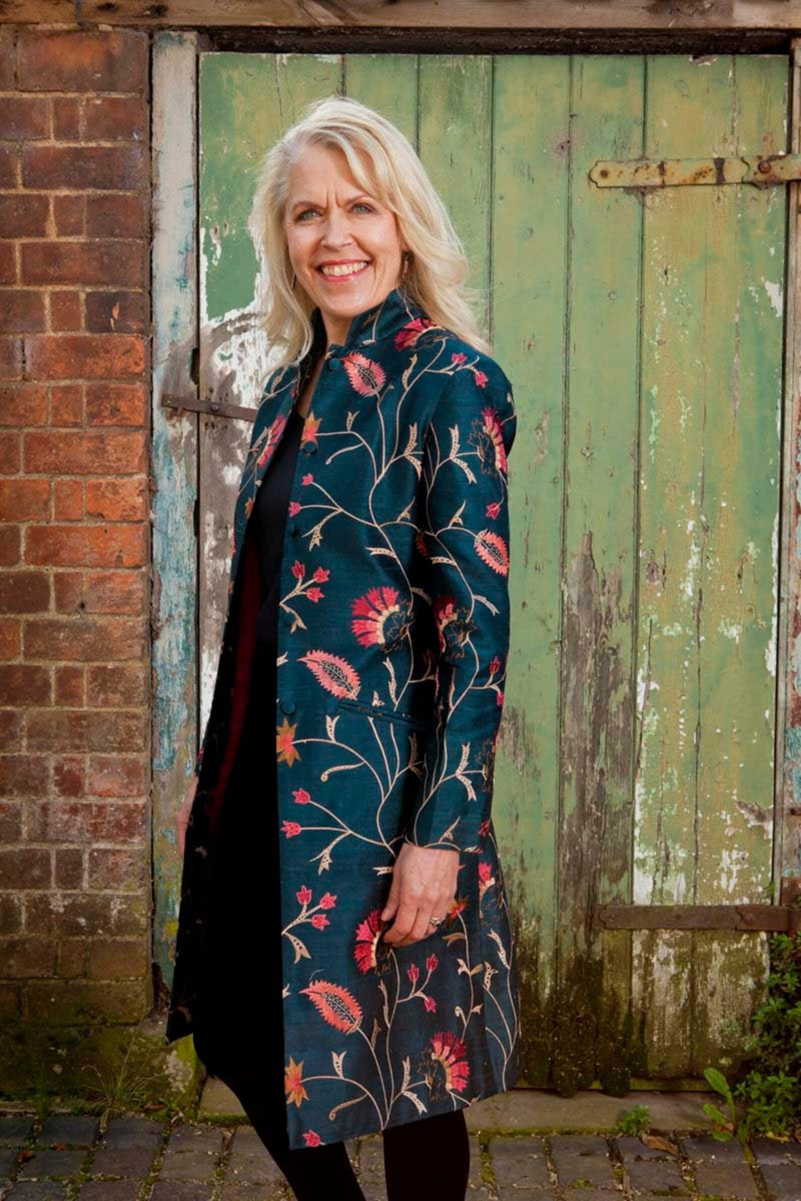 Women's Dark Green Embroidered Silk Coat Nehru Mandarin - Etsy UK