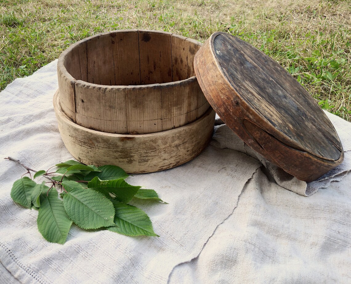 Primitive Antique Wooden Box With Lid Made by Unique | Etsy