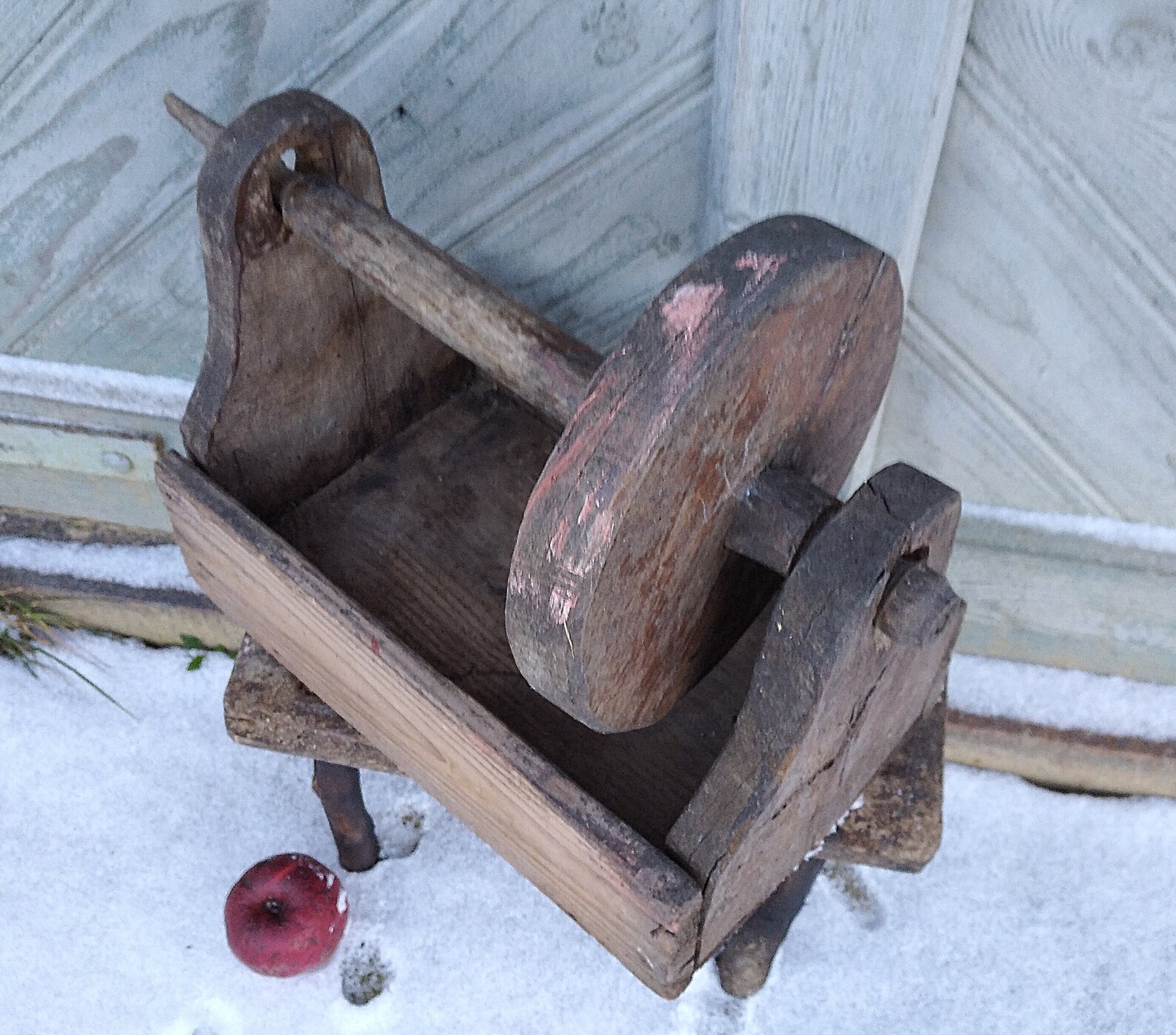 Primitive antique spinning wheel Rustic home decor Old wooden | Etsy