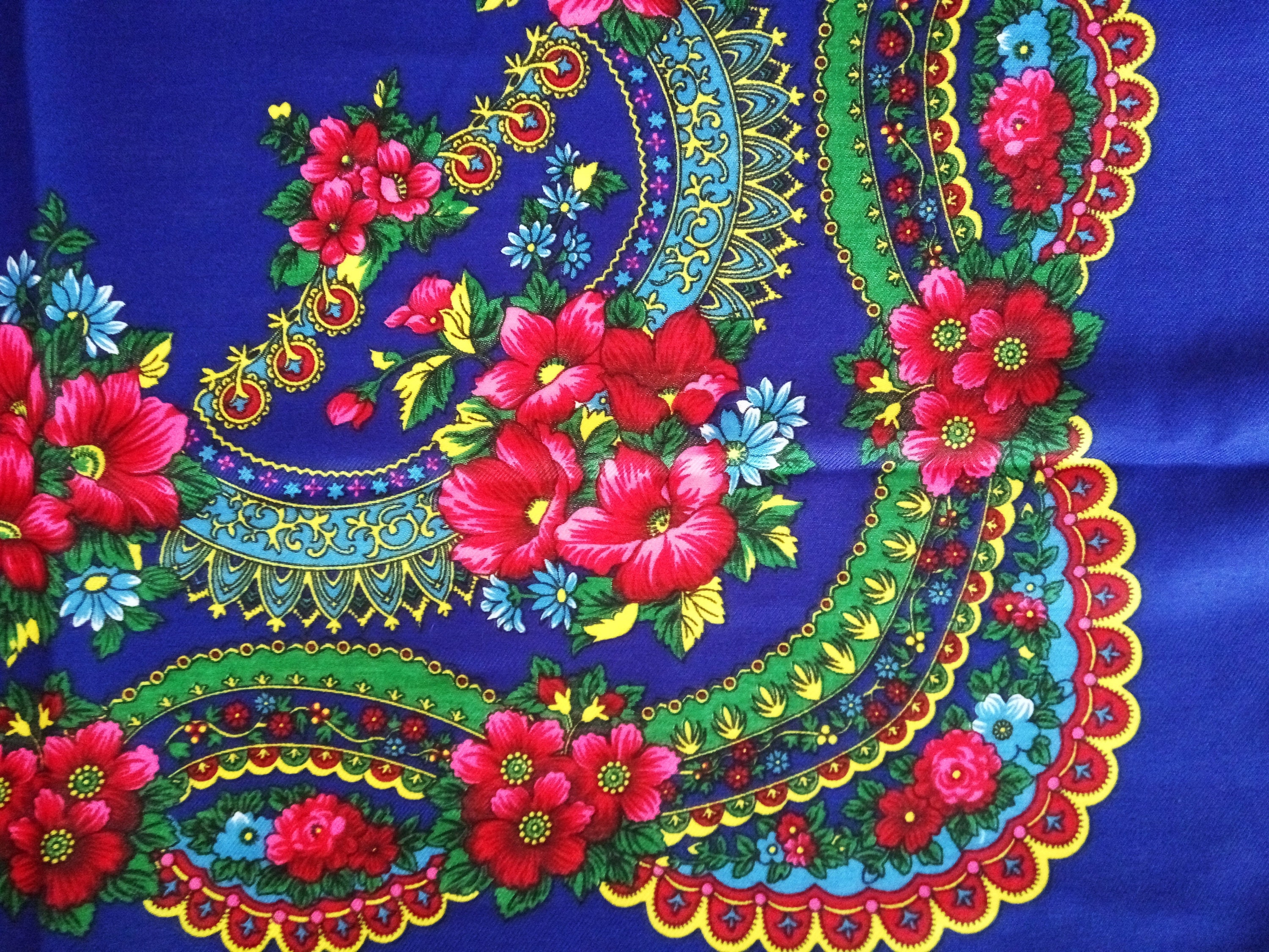 Vintage russian shawl Wool scarf Floral head scarf Gift idea | Etsy