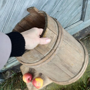 Primitive Wood Container Antique Hamper of Wood Rustic Cloth Organizer ...