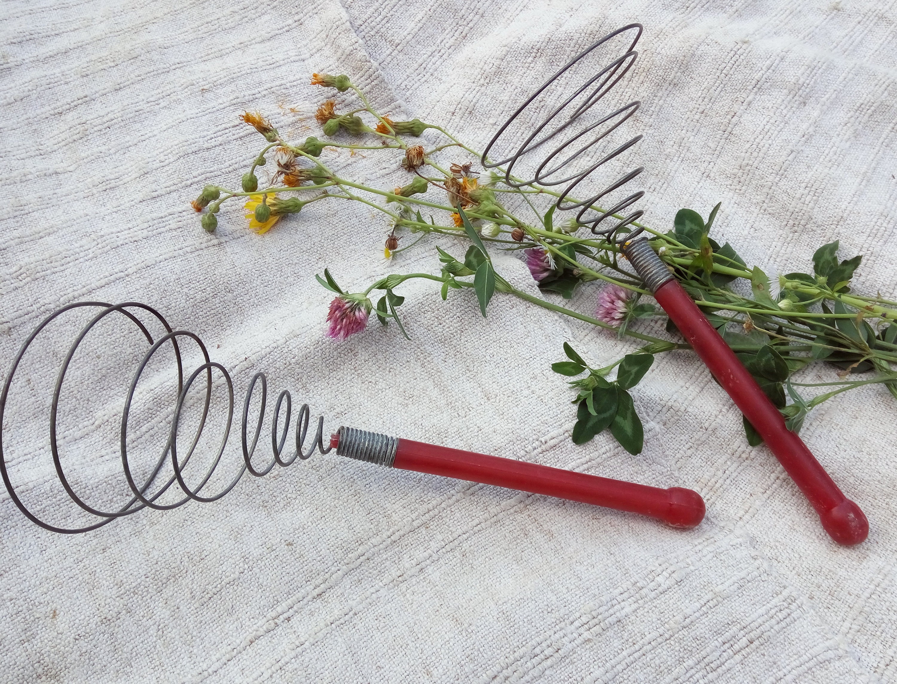 Vintage egg beater from old country cottage Farmhouse wire | Etsy