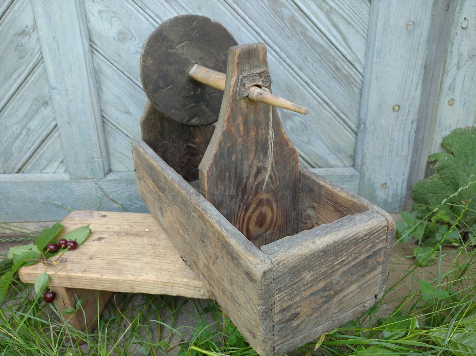 Primitive Antique Spinning Wheel Rustic Home Decor Old Wooden | Etsy