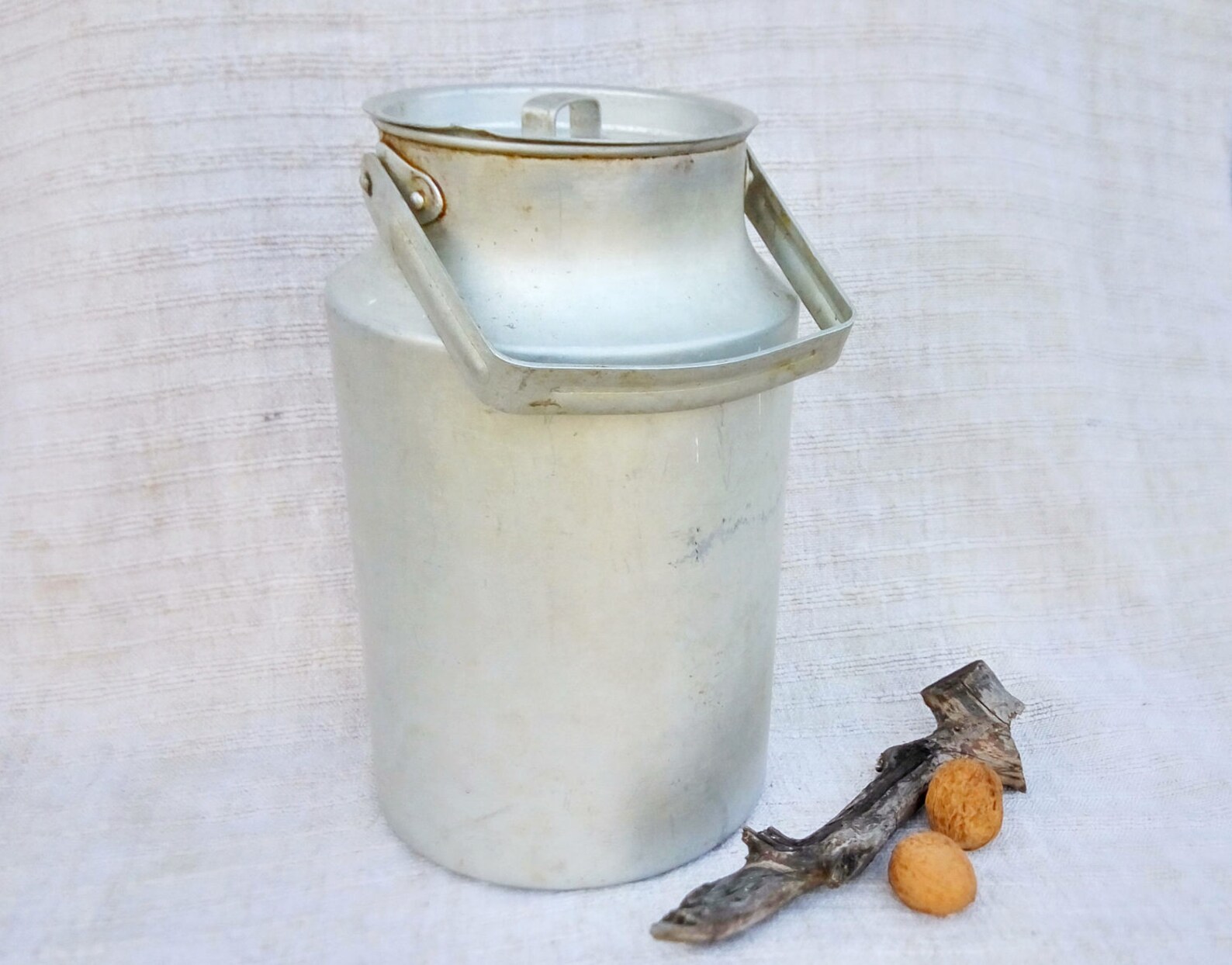 Vintage milk can Old milk canister Lidded milk jug Kitchen | Etsy