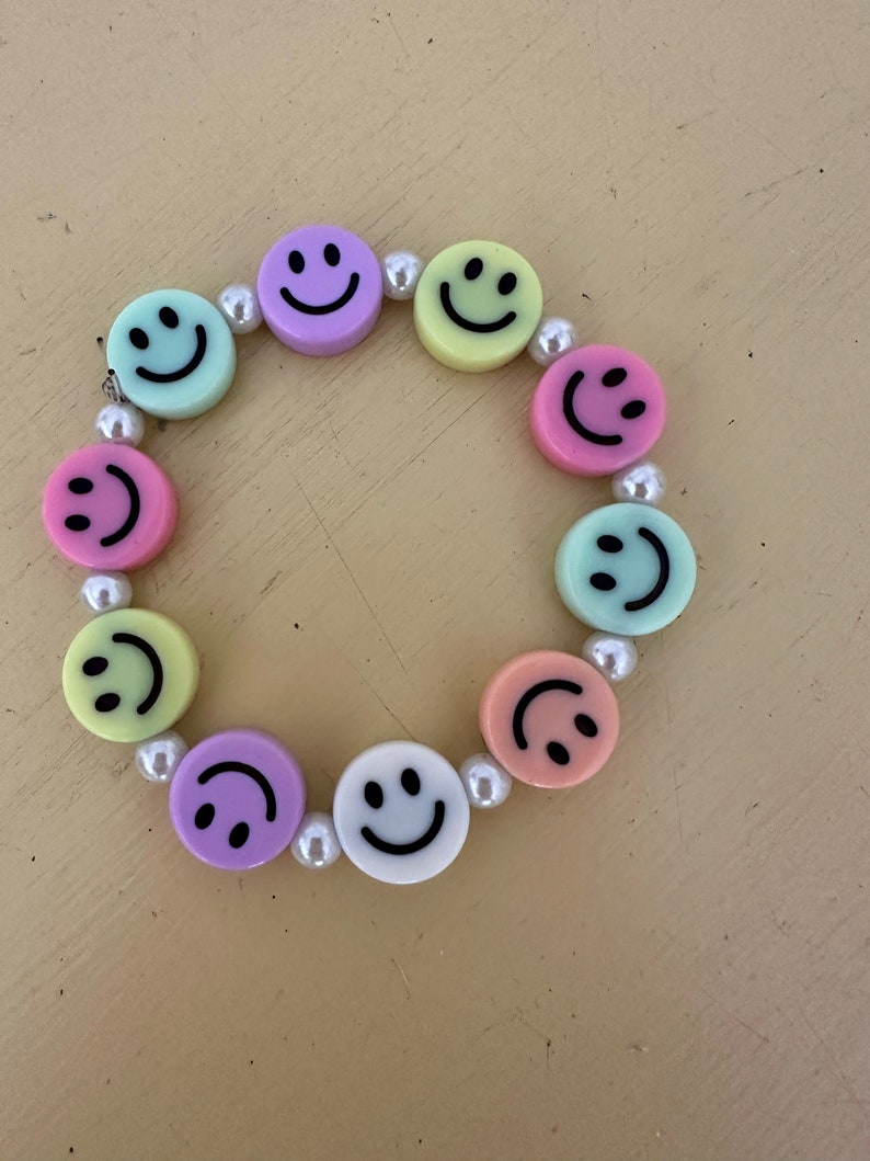 Smiley Face Bracelet - Etsy