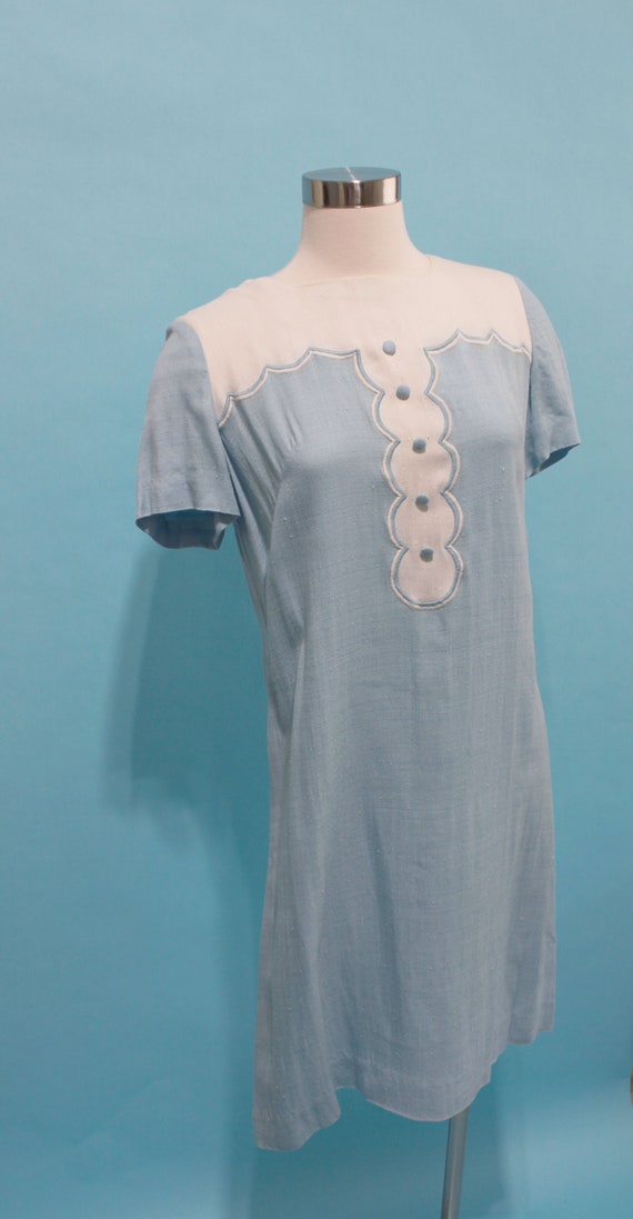 1960s Scalloped Light Blue Linen Shift Dress by Lady … - Gem