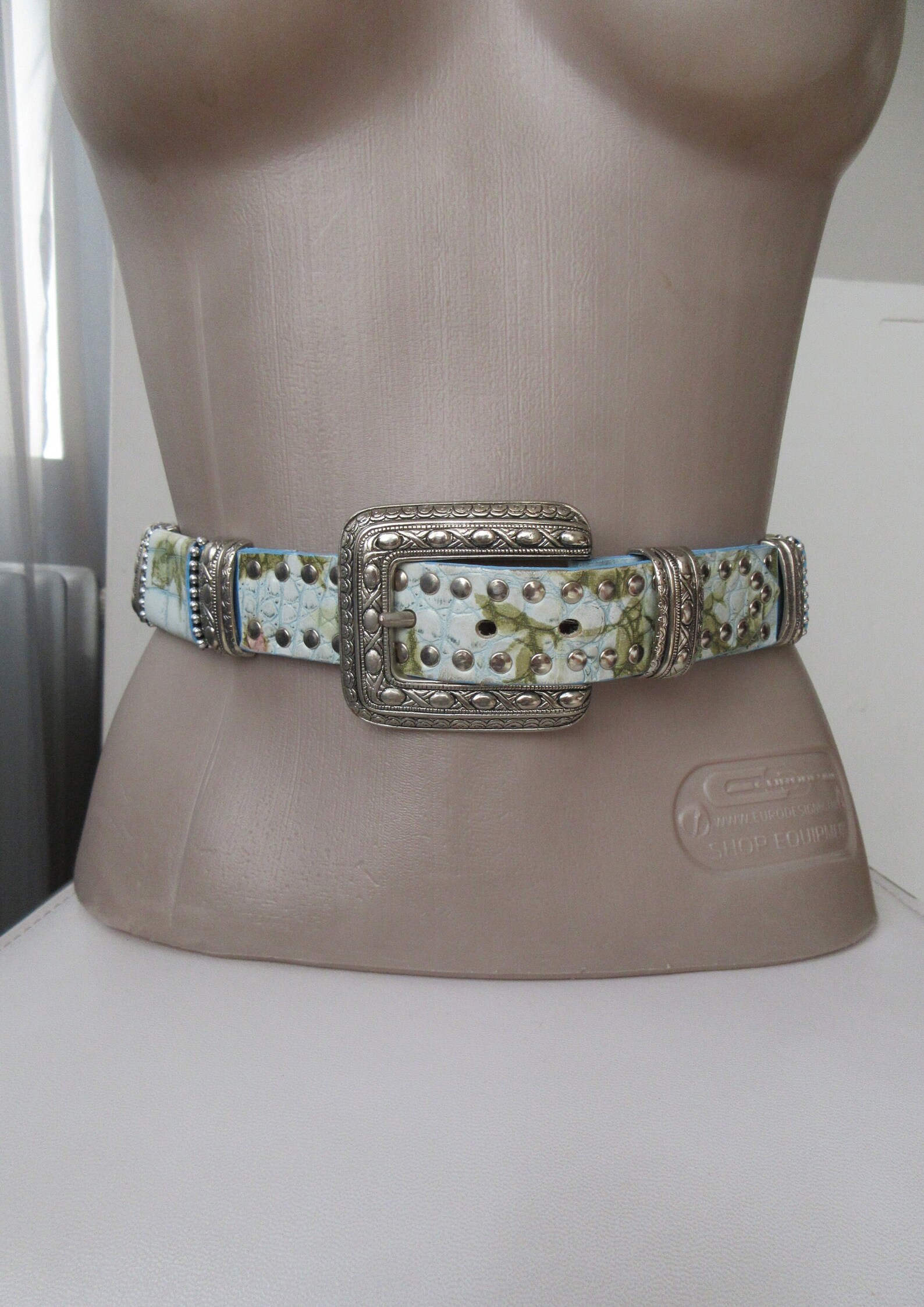 WOW NANNI MILANO Women's Leather Belt Embossed Floral - Etsy