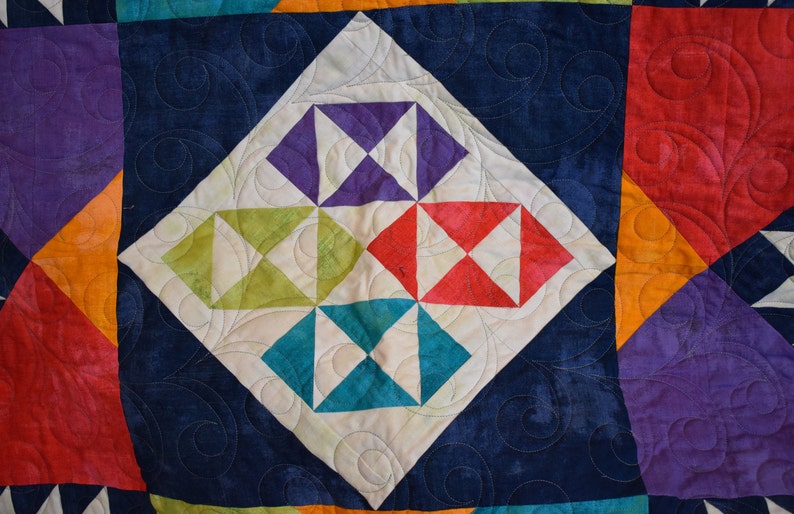 Carnival Quilt - Etsy