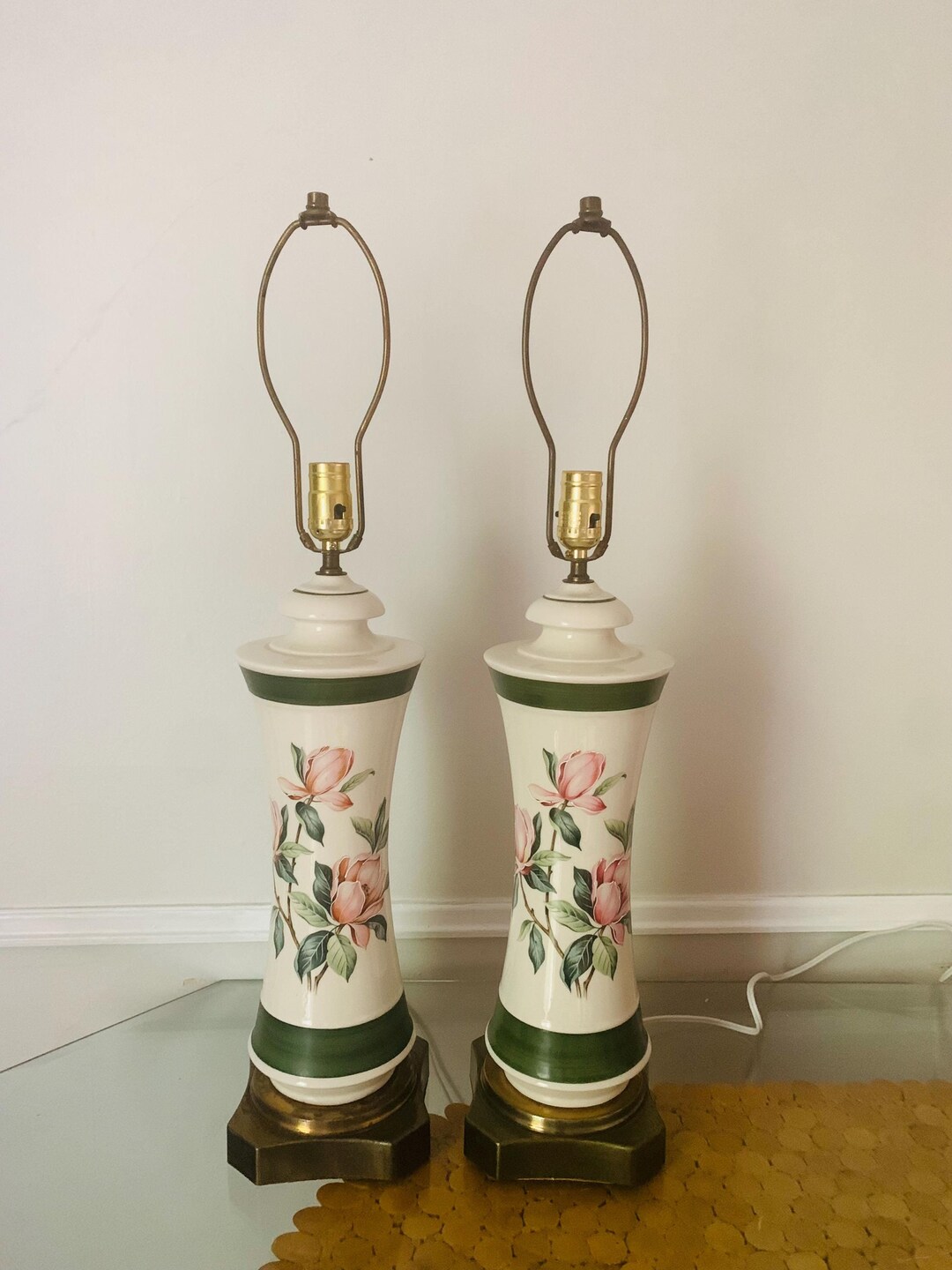 Pair of Vintage Cream Ceramic Lamps With Flowers and Brass Base No ...