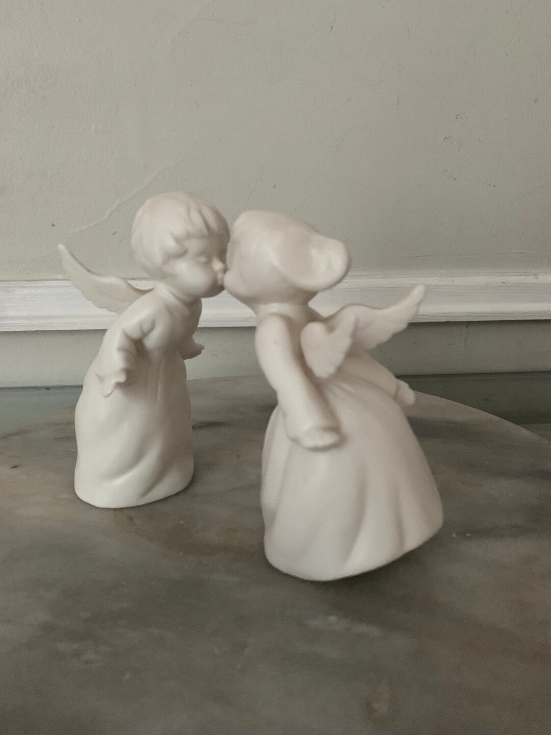 Pair of Vintage Schmid Brothers Ceramic White Porcelain Kissing Angles ...