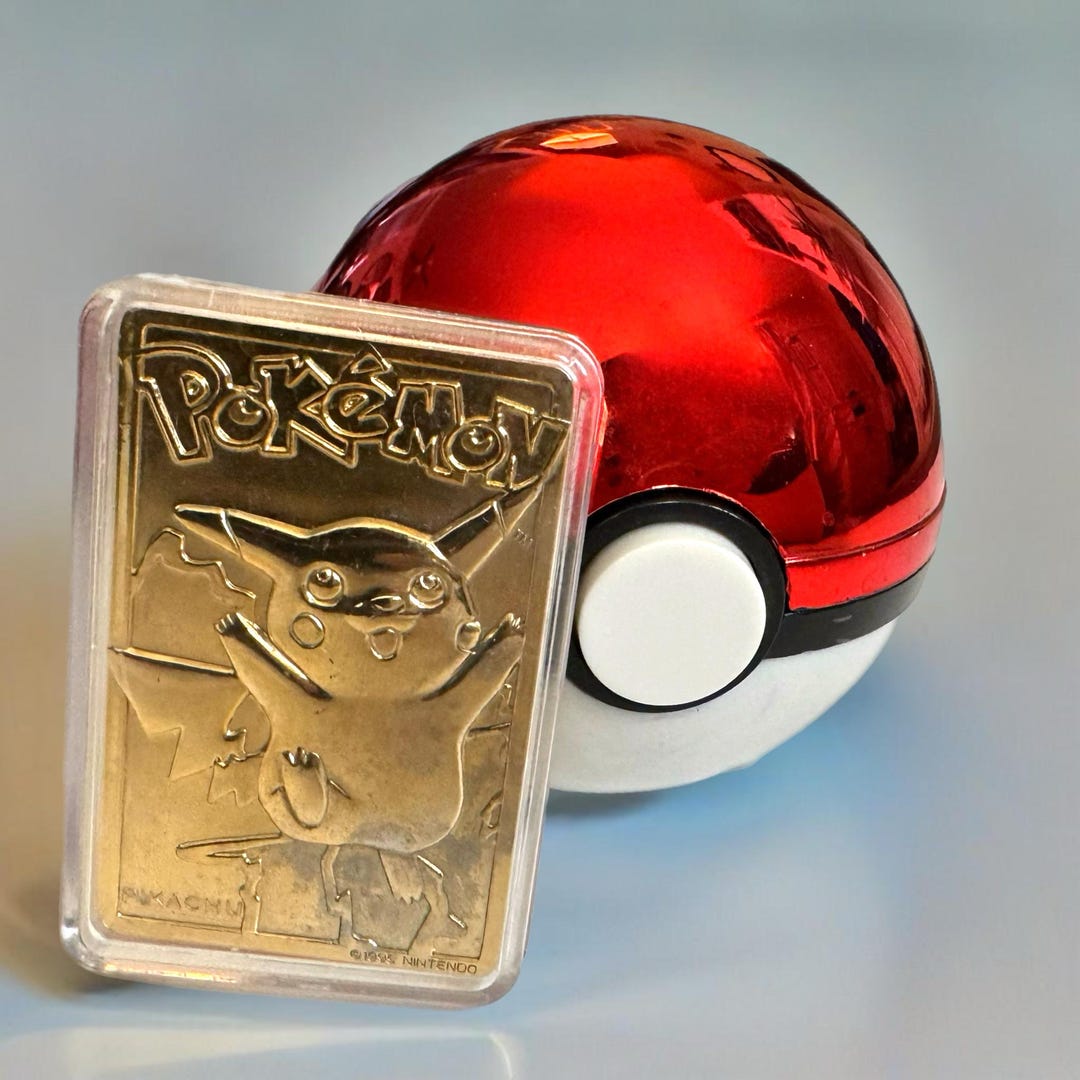 Vintage 1999 Nintendo Pokémon Pikachu Gold Plated Card in Case With ...
