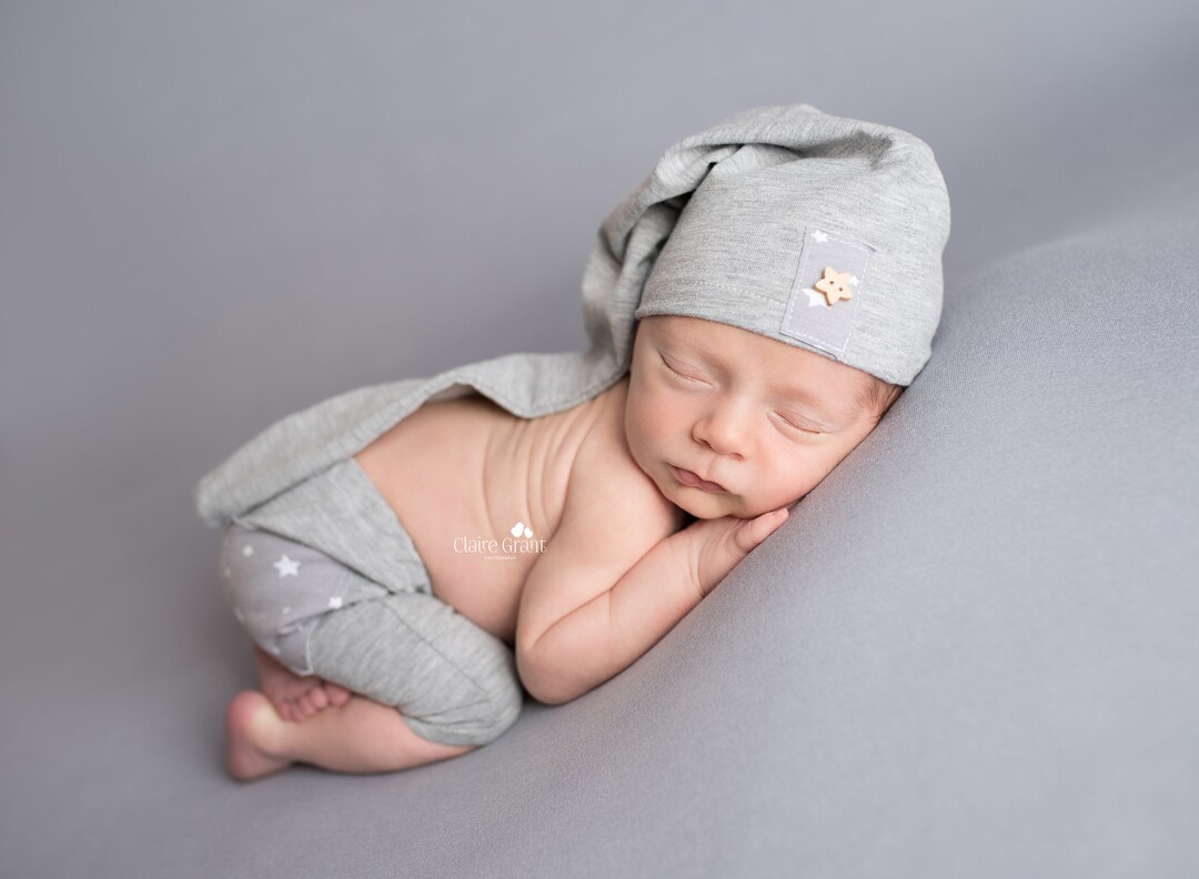 Newborn 'HARLEY' Baby Grey Pants & Sleepy Knot Beanie Grey Star Hat ...
