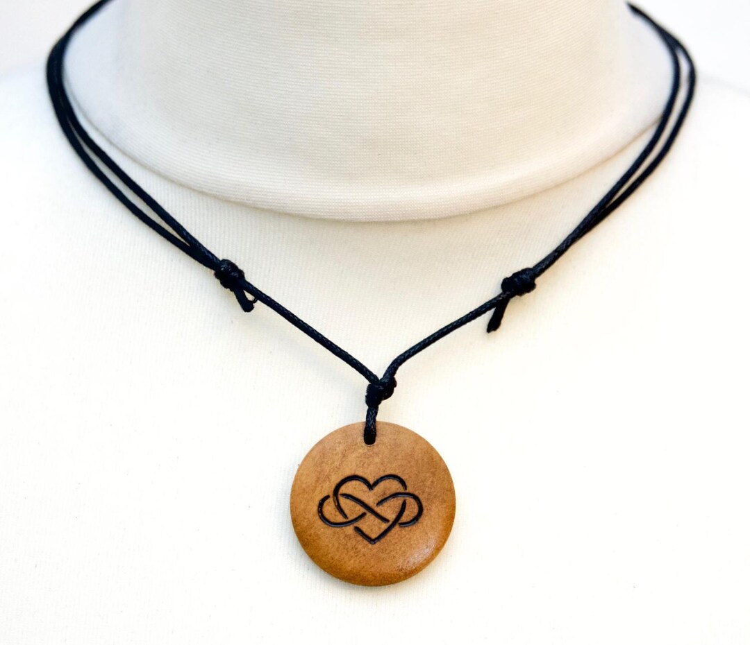 Infinity Heart Necklace, Polyamory Gift, Engraved Love Heart Pendant ...