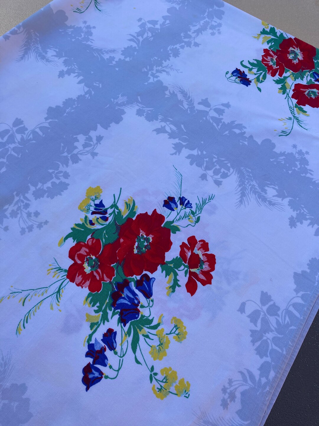 Classic Wilendur Vintage Tablecloth Bouquets of Colorful Flowers WOW ...