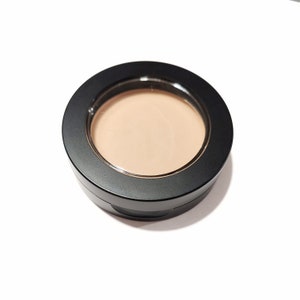 SOFT IVORY Natural Mineral Pressed Foundation or Setting Powder ...
