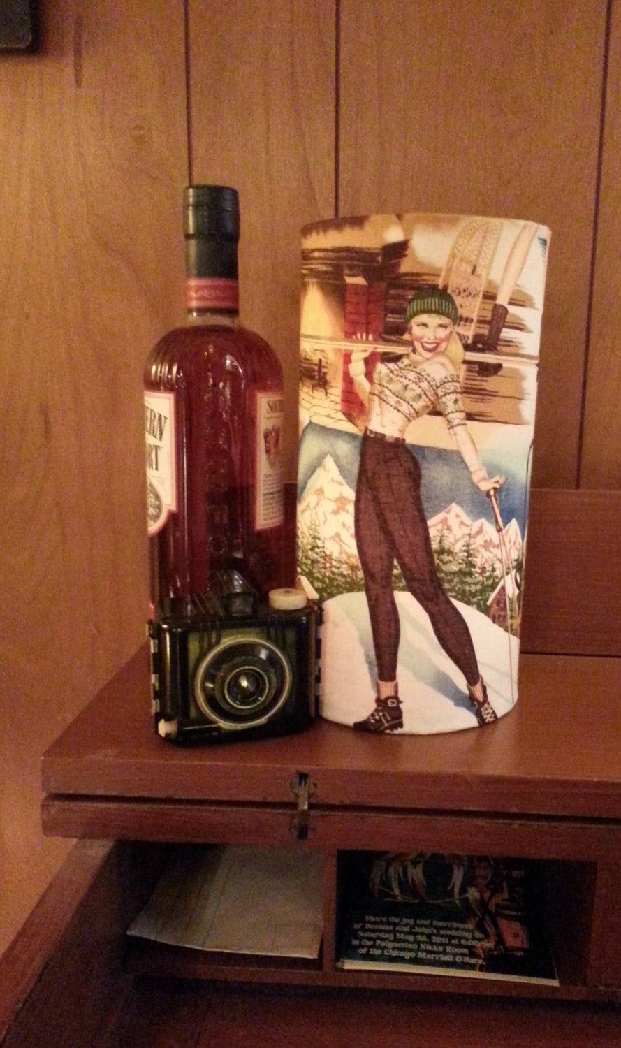 Pin-up girl Table lamp ready for the slopes. SG5 | Etsy