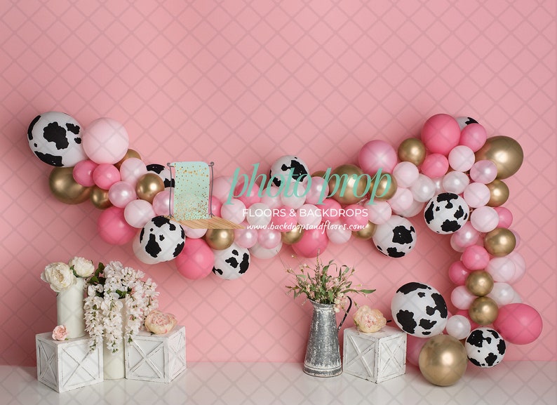Pink & Gold Cow Print Photography Backdrop - Balloon Arch, Garland ...