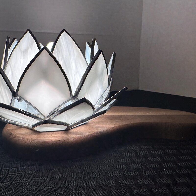 Lotus Lamp - Etsy