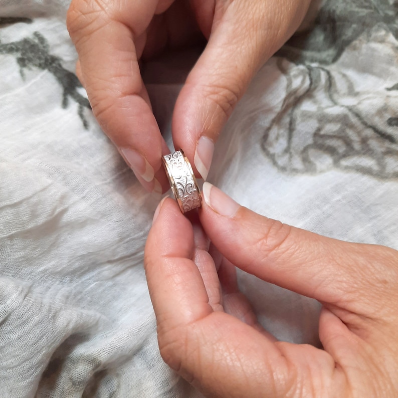 Delicate Flower Wedding Ring Flower and Leaf Pattern Silver - Etsy