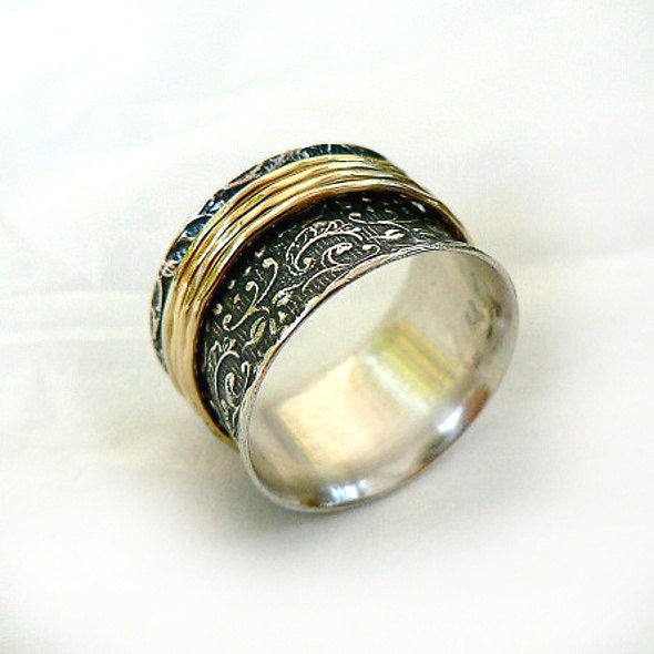 Gorgeous Lace Spinner Ring Rotating Ring Four Gold Spinners - Etsy