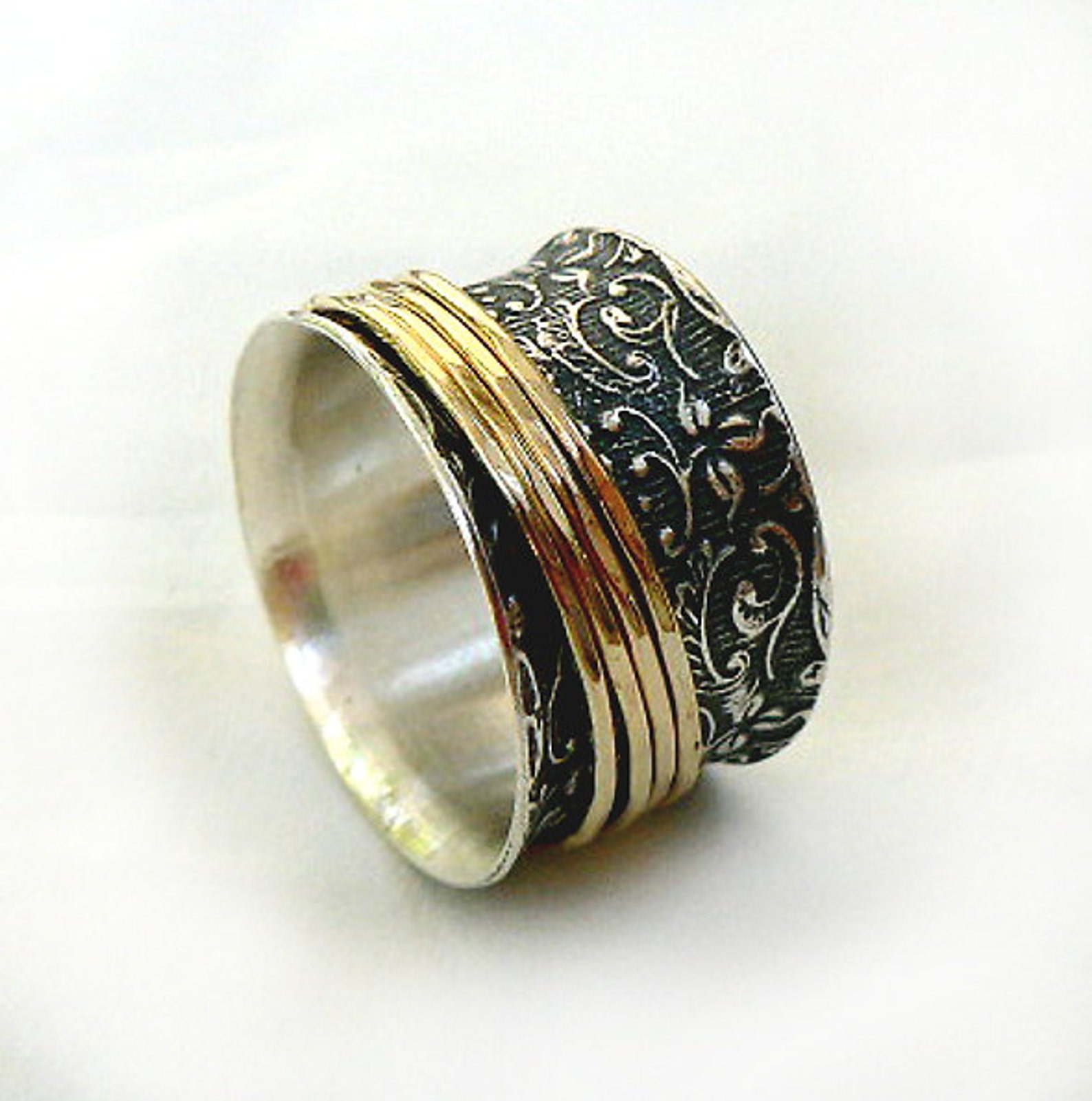 Gorgeous Lace Spinner Ring Rotating Ring Four Gold Spinners - Etsy