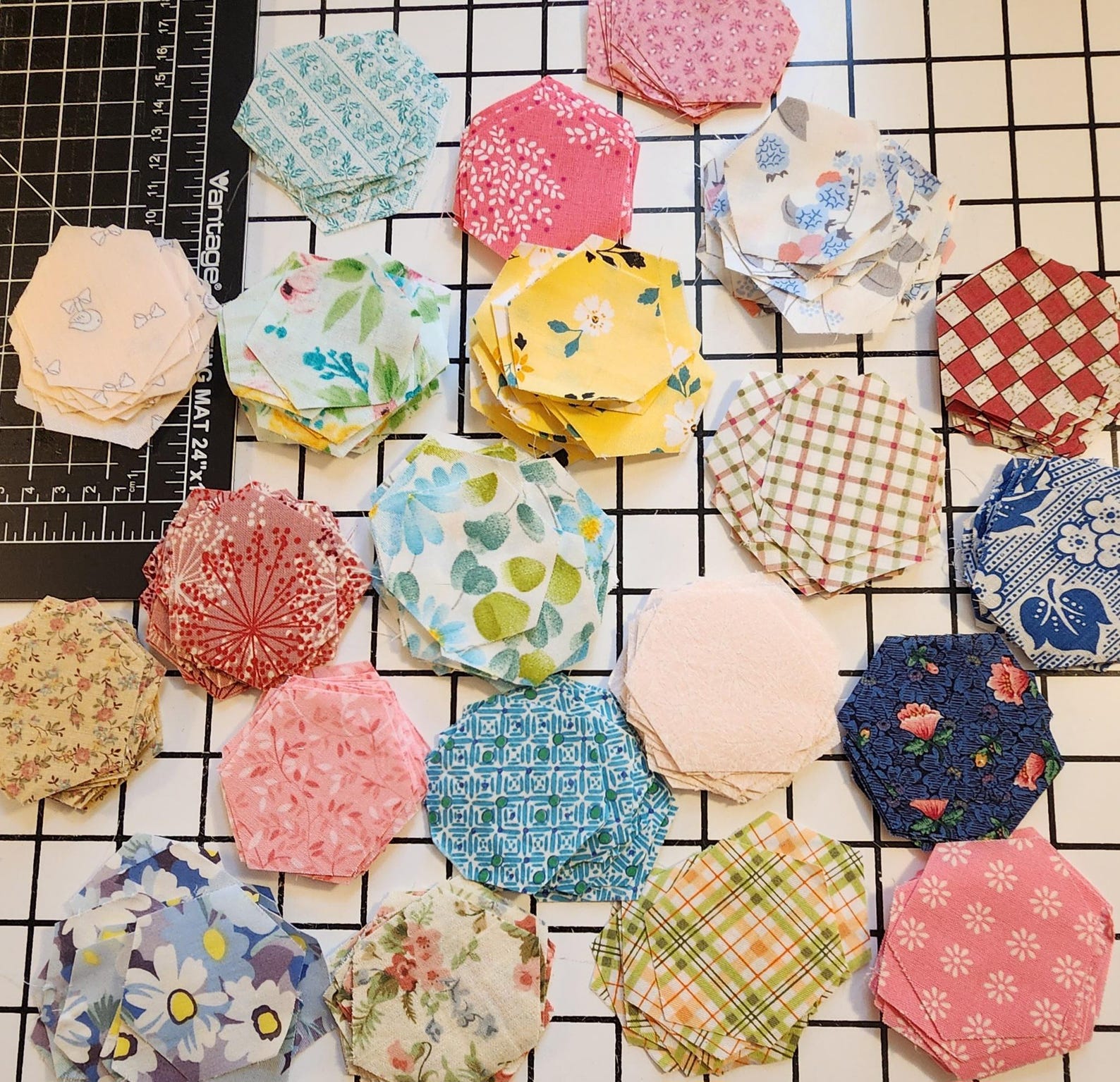English Paper Piecing Hexi Templates, EPP Fabric Hexagons, Quilting ...
