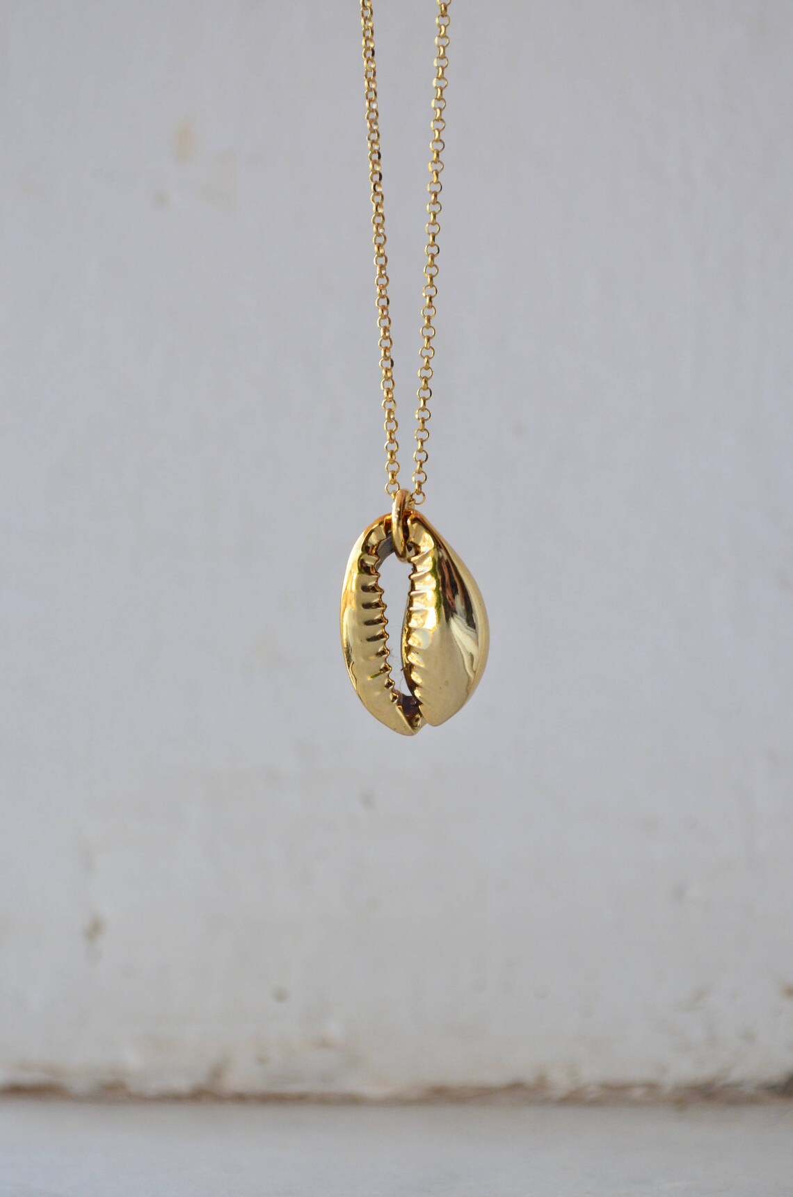 Gold Cowrie Shell Necklace Gold Shell Necklace Cowrie | Etsy